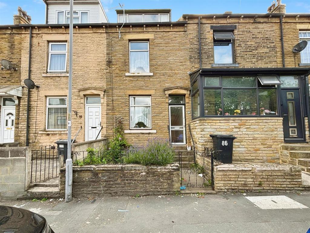 Rushton Road, Bradford BD3 3 bed terraced house for sale - £115,000