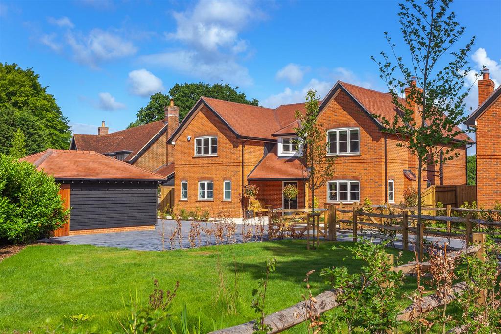 Charvil Lane, Sonning RG4 4 bed detached house for sale - £1,850,000