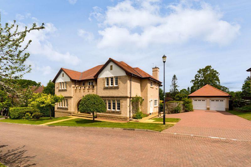 13 Craigerne Crescent, Peebles, EH45 9HW 5 bed detached house for sale ...