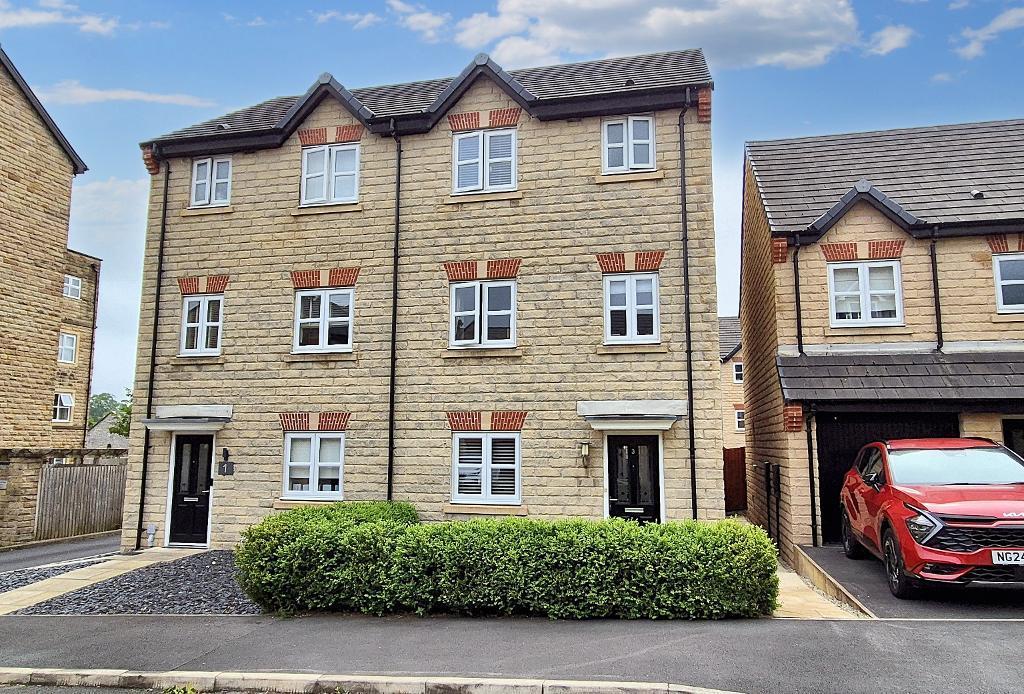 Edward Drive, Clitheroe, BB7 1EF 4 bed semi-detached house for sale - £ ...