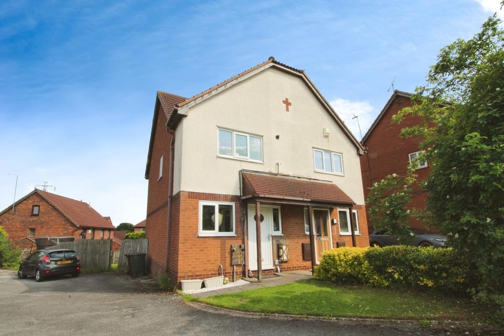Ibbetson Road, Leeds LS27 2 bed semi-detached house for sale - £210,000