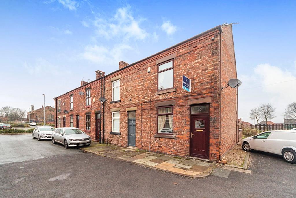 Short Street, Greater Manchester WN5 2 bed end of terrace house for ...