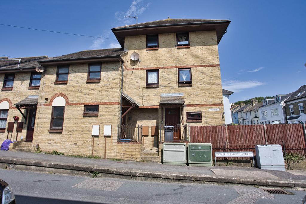 Tower Hamlets Street, Dover, Kent, CT17 3 bed end of terrace house - £ ...