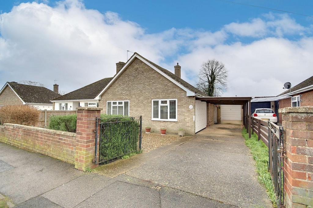 Chestnut Road, St. Ives, PE27 2 bed bungalow for sale - £325,000