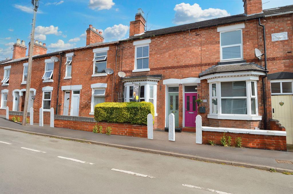 Victoria Terrace, Stafford ST16 2 bed terraced house - £155,000