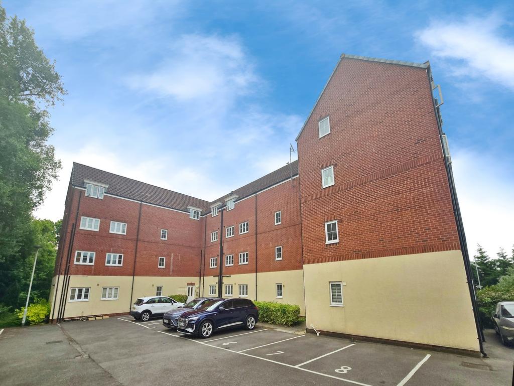 Blaen Bran Close, Cwmbran, Torfaen 2 bed apartment - £900 pcm (£208 pw)
