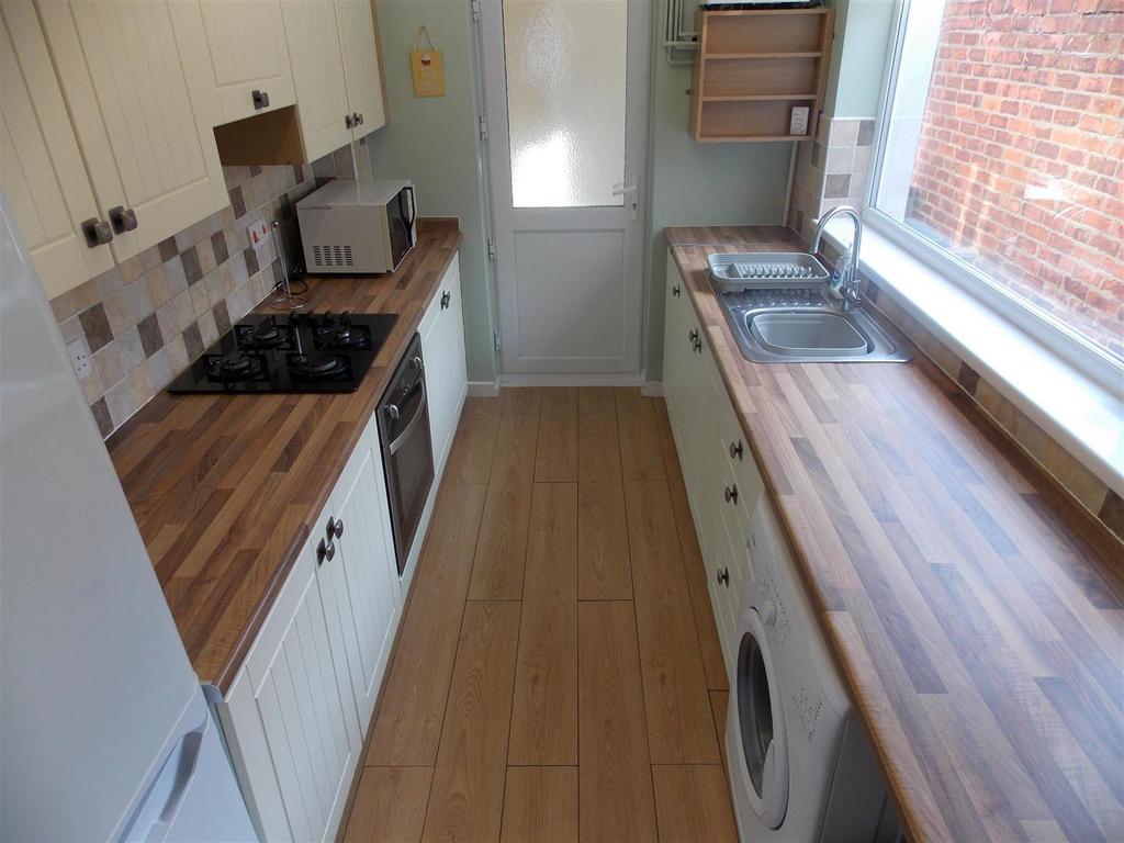Wicklow Street, Middlesbrough, TS1 4RG 2 bed private hall to rent - £ ...