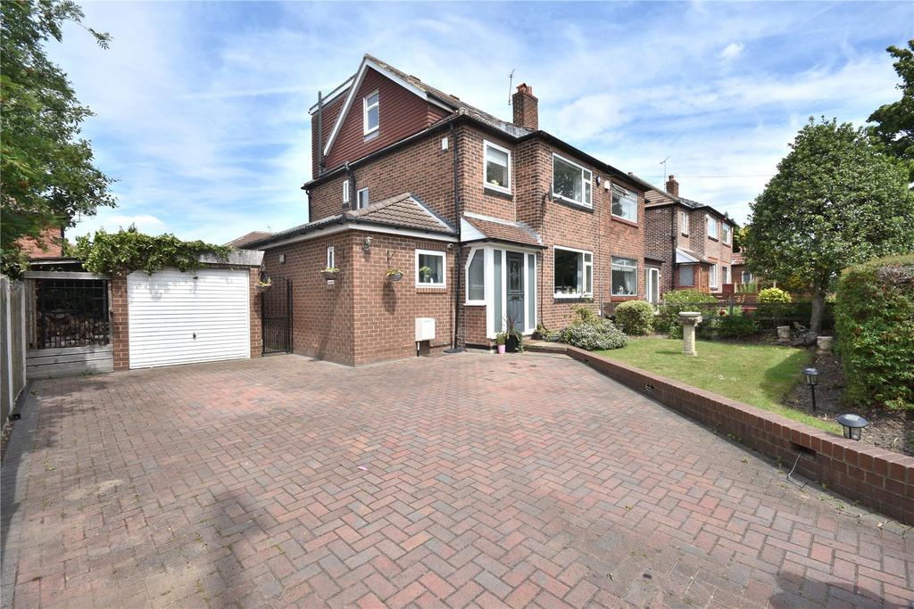 Cross Gates Road, Leeds, West Yorkshire 4 bed semi-detached house - £ ...
