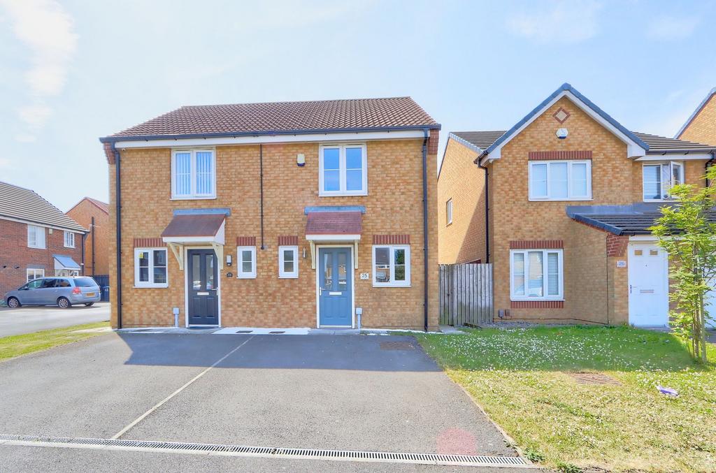 Bridgewater Court, Middlesbrough, TS4 2 bed semi-detached house - £700 ...