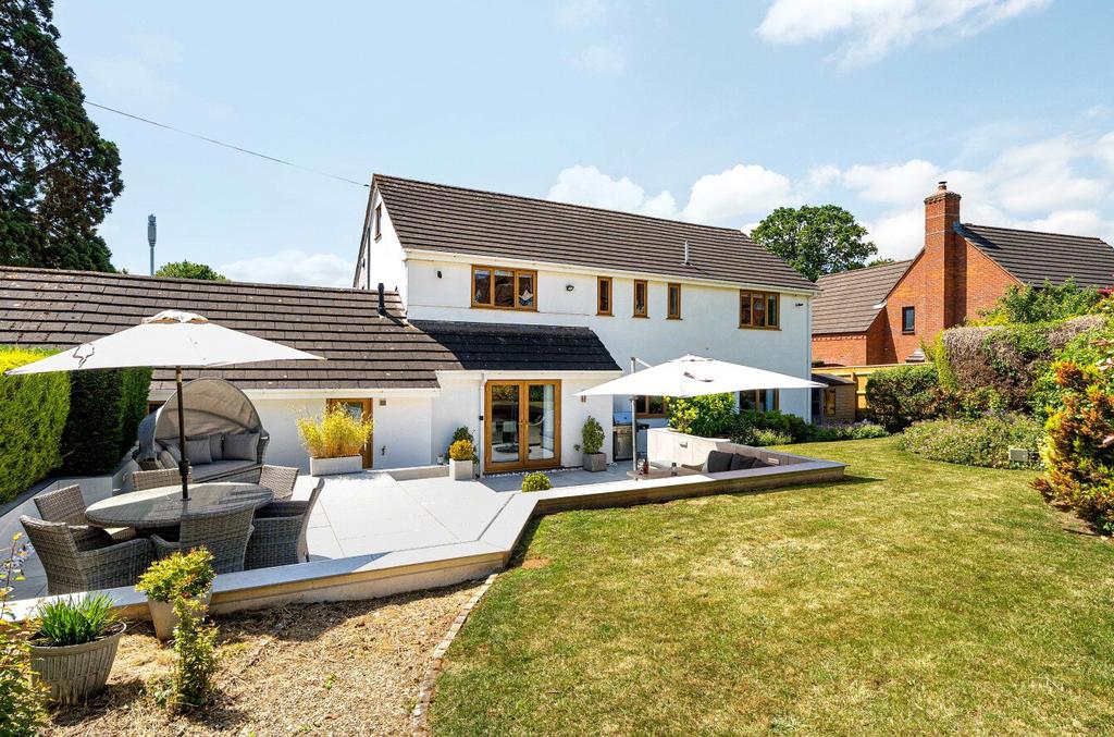 Old Pinn Lane, Pinhoe, Exeter 4 bed detached house for sale - £1,000,000