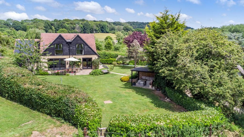 Teffont Evias, Salisbury, Wiltshire 5 bed detached house - £995,000