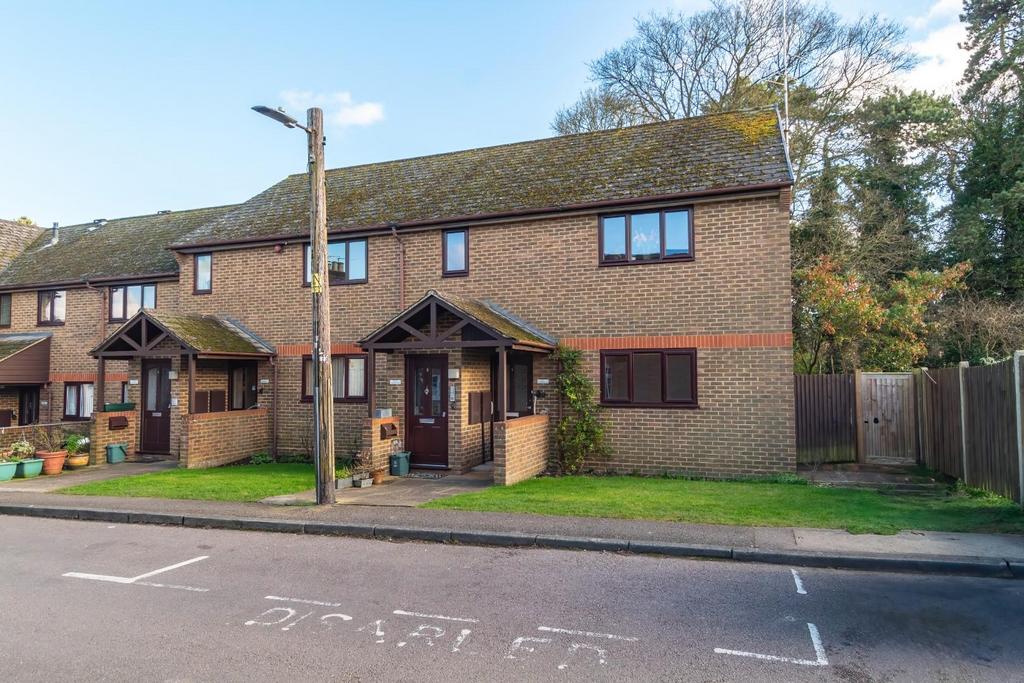 The Furlong, King Street, Tring 1 bed flat for sale - £240,000