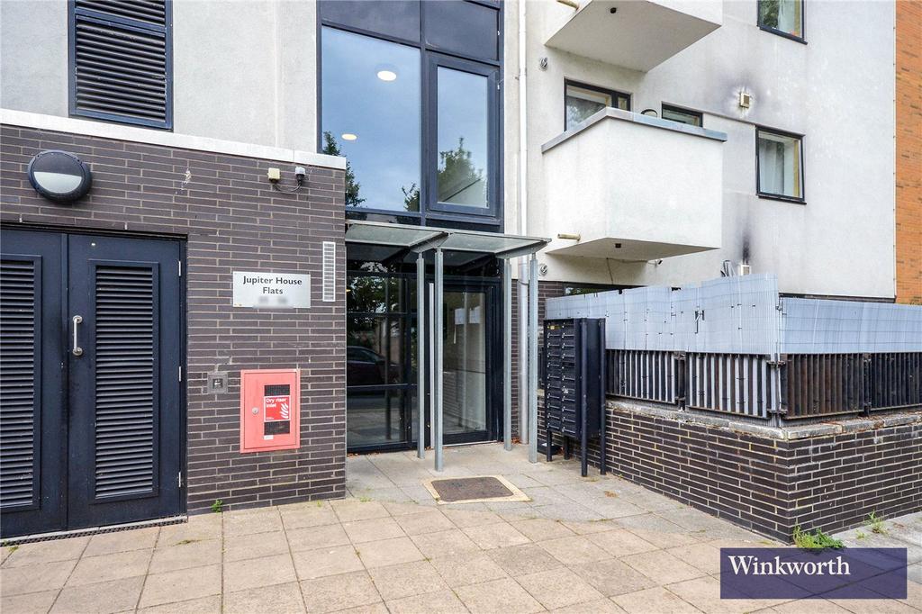 Apple Grove, Harrow, HA2 2 bed apartment for sale - £385,000