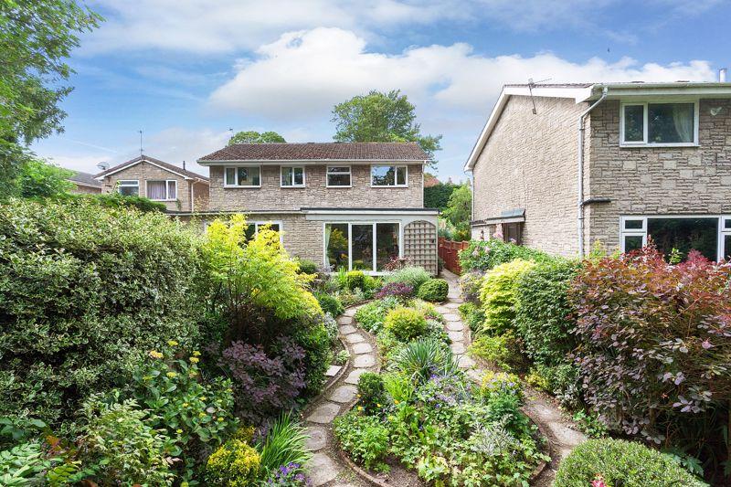 Overton Close, Congleton 2 bed semi-detached house - £230,000