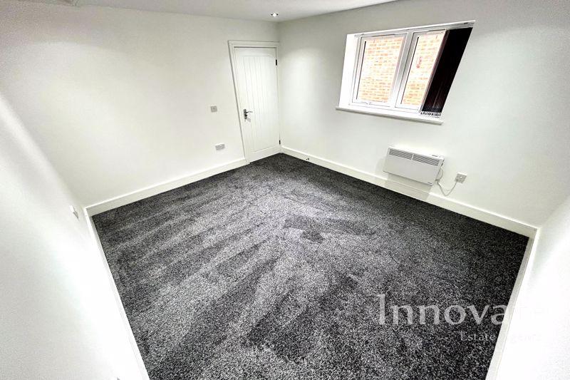 Hallam Street, West Bromwich B71 1 bed apartment to rent - £775 pcm (£ ...