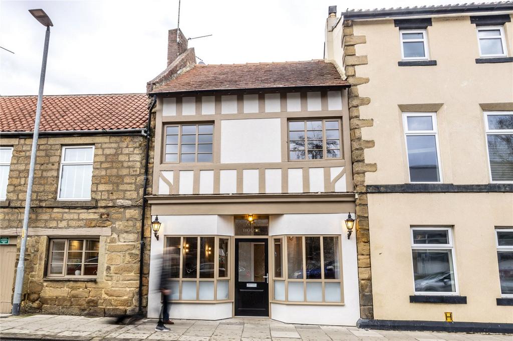 Newgate Street, Morpeth, NE61 3 bed terraced house - £1,650 pcm (£381 pw)