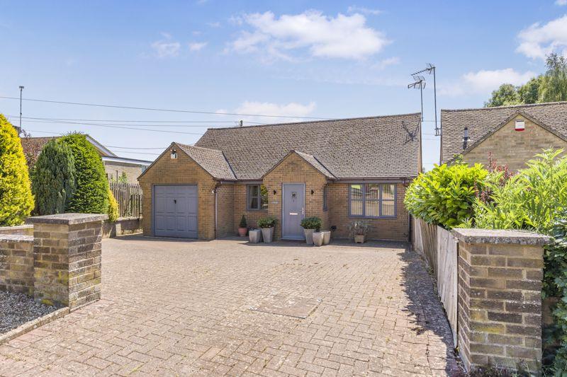 Wykham Lane, Banbury OX15 2 bed detached house for sale - £500,000