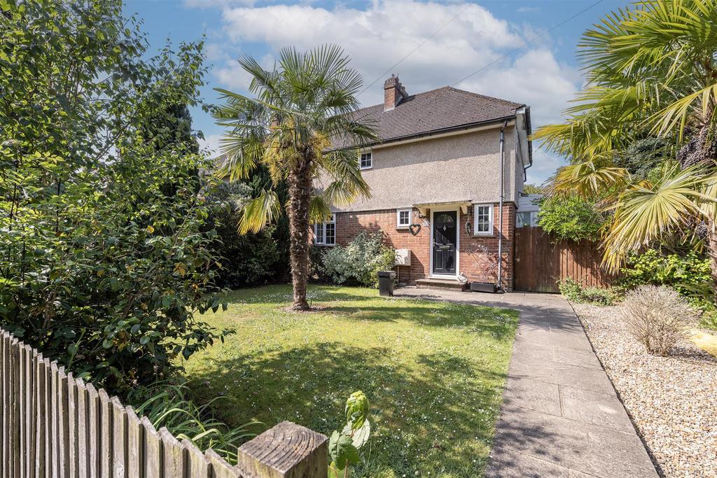 Broomfield Road, Welwyn 3 bed semi-detached house for sale - £465,000