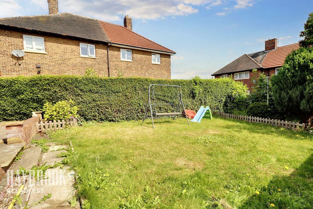 Manor Park Place, Sheffield 3 bed end of terrace house for sale - £190,000
