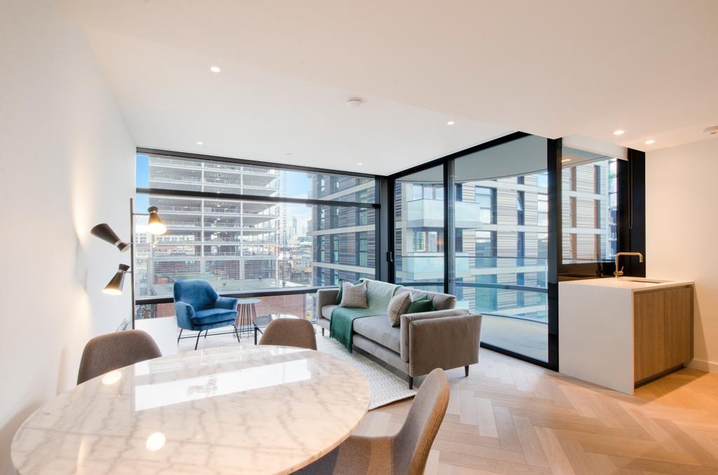 Worship Street, Shoreditch, London, EC2A 2 bed flat - £4,225 pcm (£975 pw)