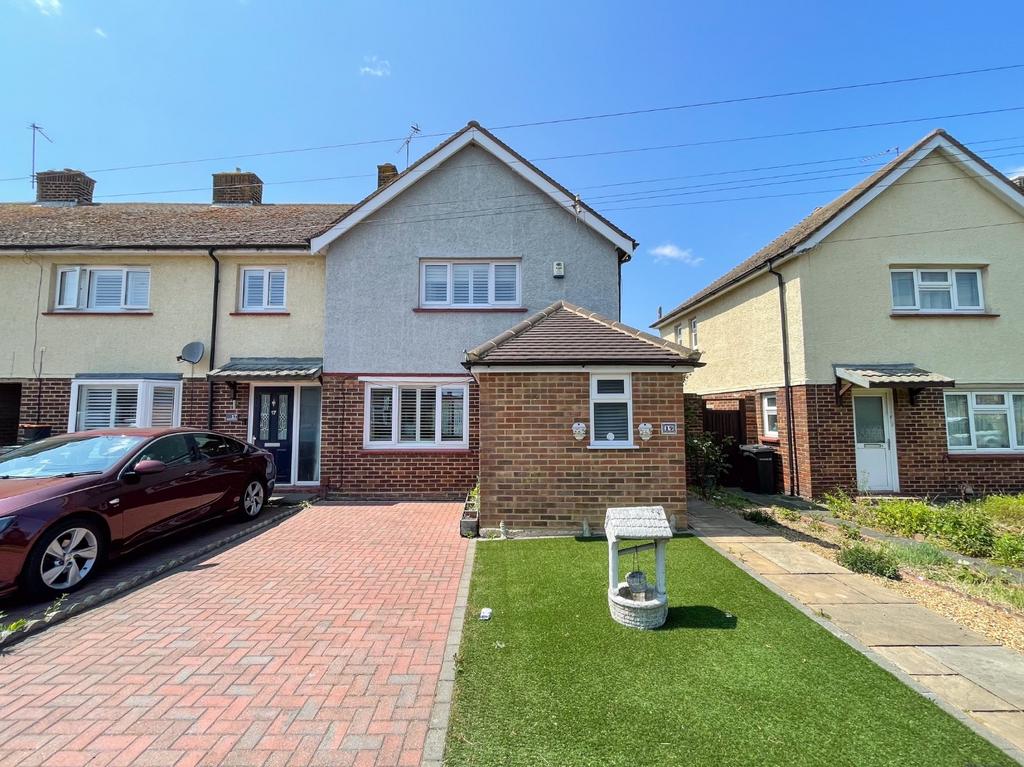 Gainsborough Drive, Northfleet... 2 bed end of terrace house for sale - £325,000