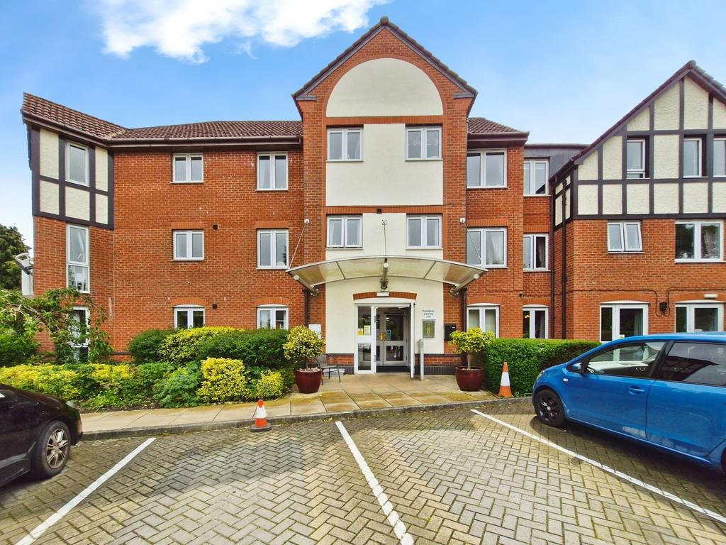 Ella Court, Hull HU10 1 bed apartment - £89,950