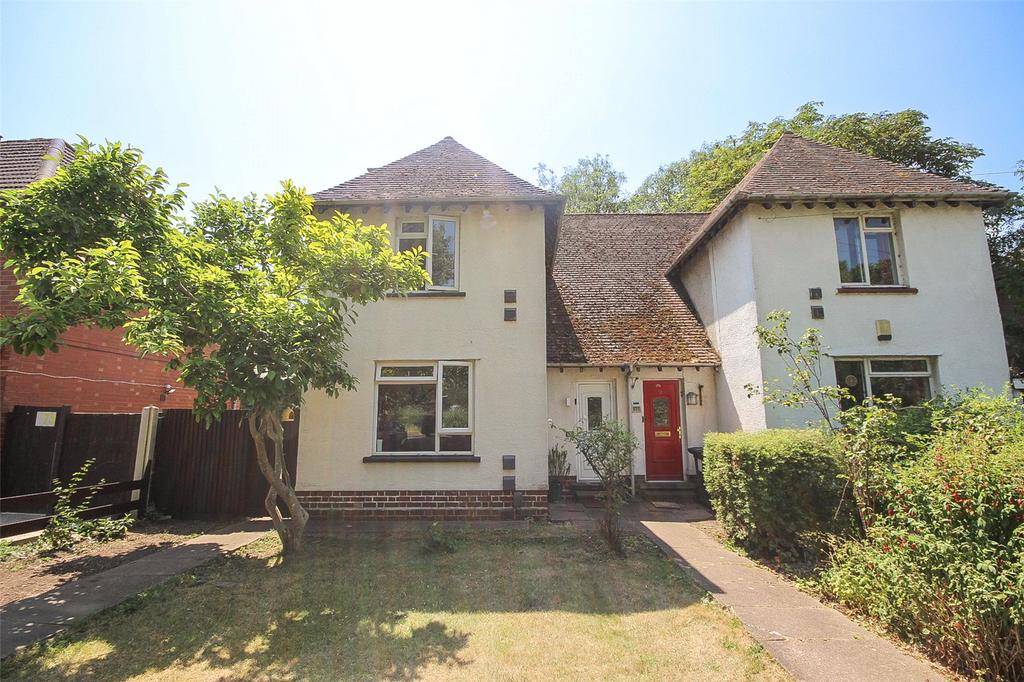 Cardington Road, Bedford... 2 bed semi-detached house for sale - £280,000