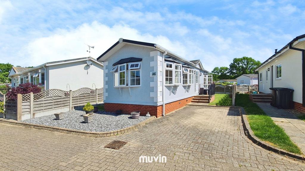 Takeley Park, Takeley park CM22 2 bed mobile home for sale - £200,000