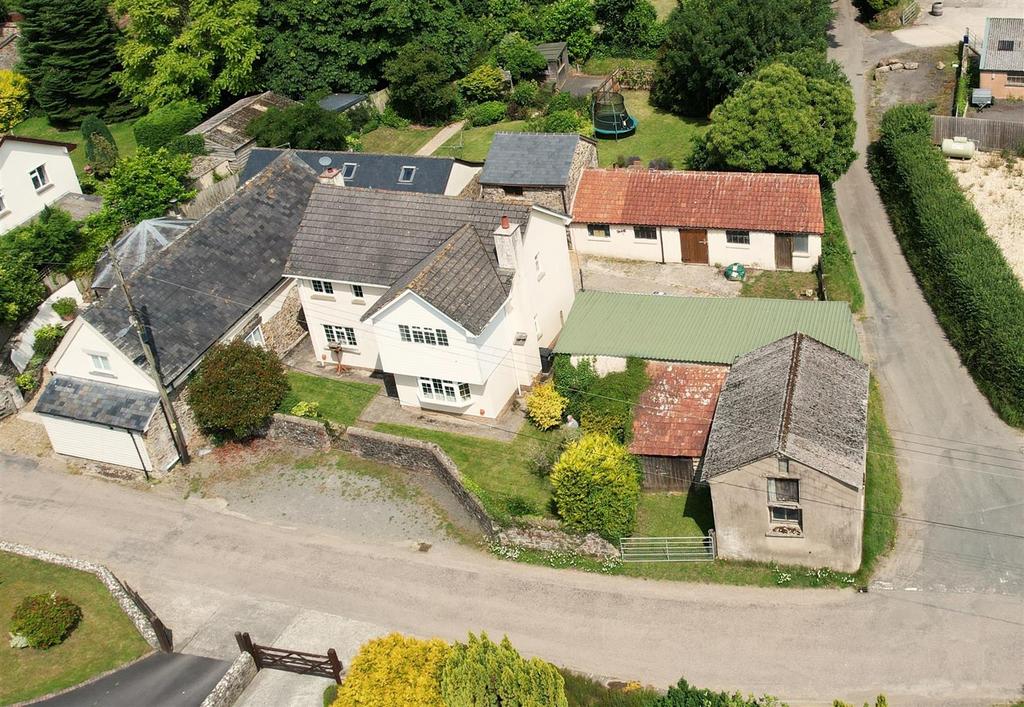Barnstaple EX31 4 bed house - £550,000