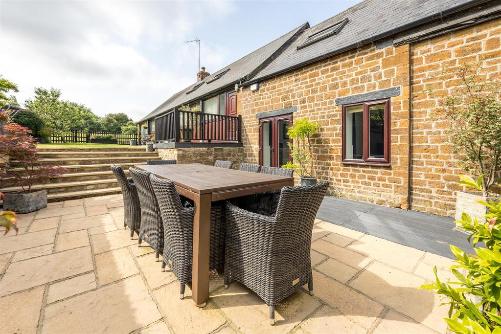 Freehold Street, Lower Heyford 4 bed barn conversion for sale - £850,000