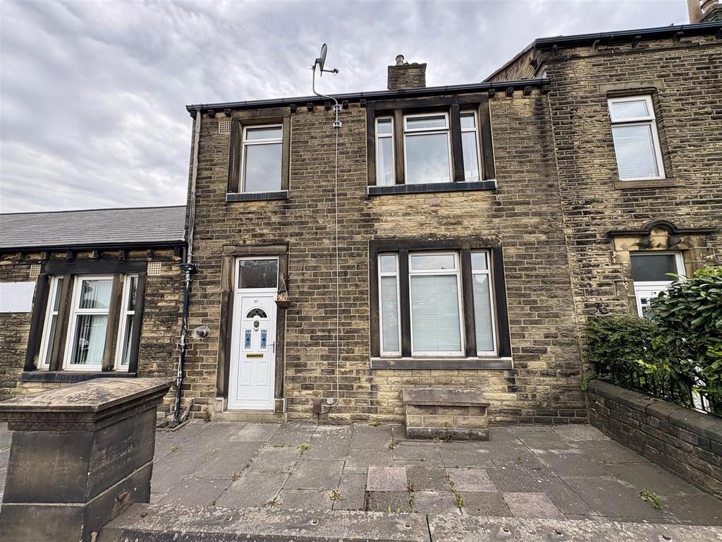 Jepson Lane, Elland 3 bed terraced house - £215,000