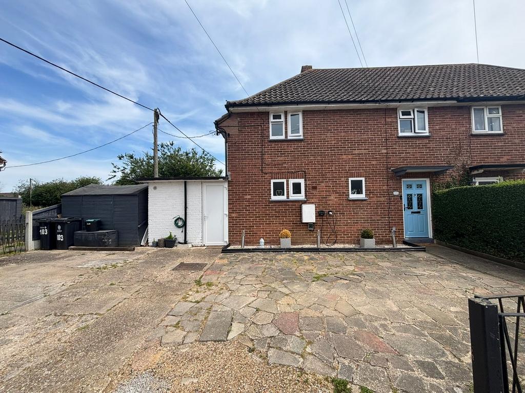 Bemerton Gardens, Kirby Cross... 3 bed semi-detached house for sale - £ ...