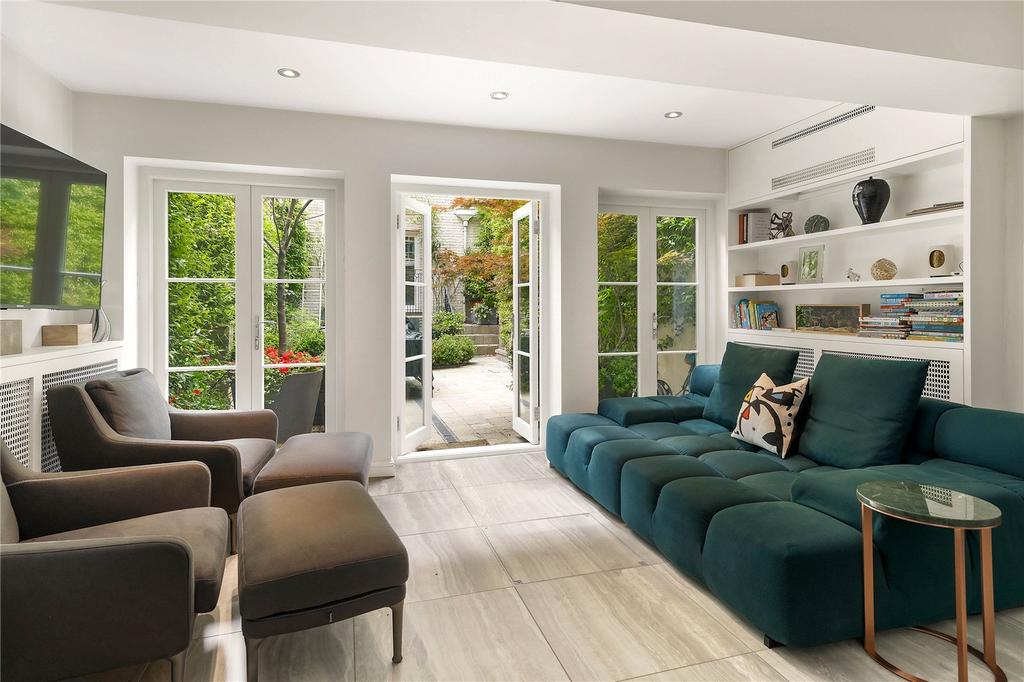 Brompton Square, London, SW3 4 bed terraced house for sale - £4,950,000