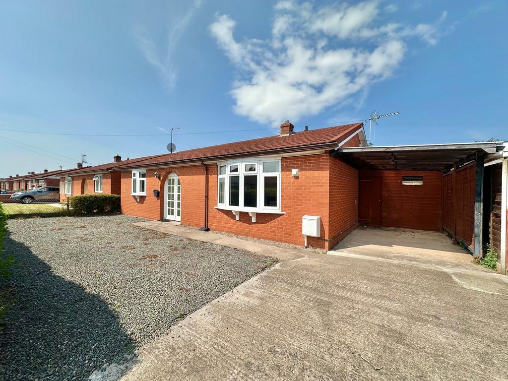 Putson Avenue, Hereford, HR2 3 bed detached bungalow for sale - £215,000