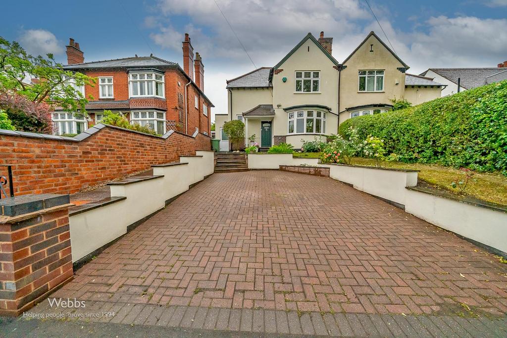 Leigh Road, Walsall WS4 3 bed semi-detached house for sale - £375,000