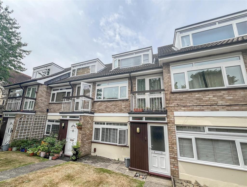 St. Peters Close, Bushey Heath, Bushey 1 bed maisonette for sale - £265,000
