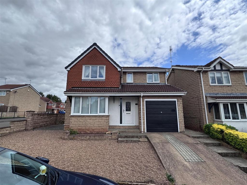 Peregrine Court, Worksop S81 4 bed detached house for sale - £280,000
