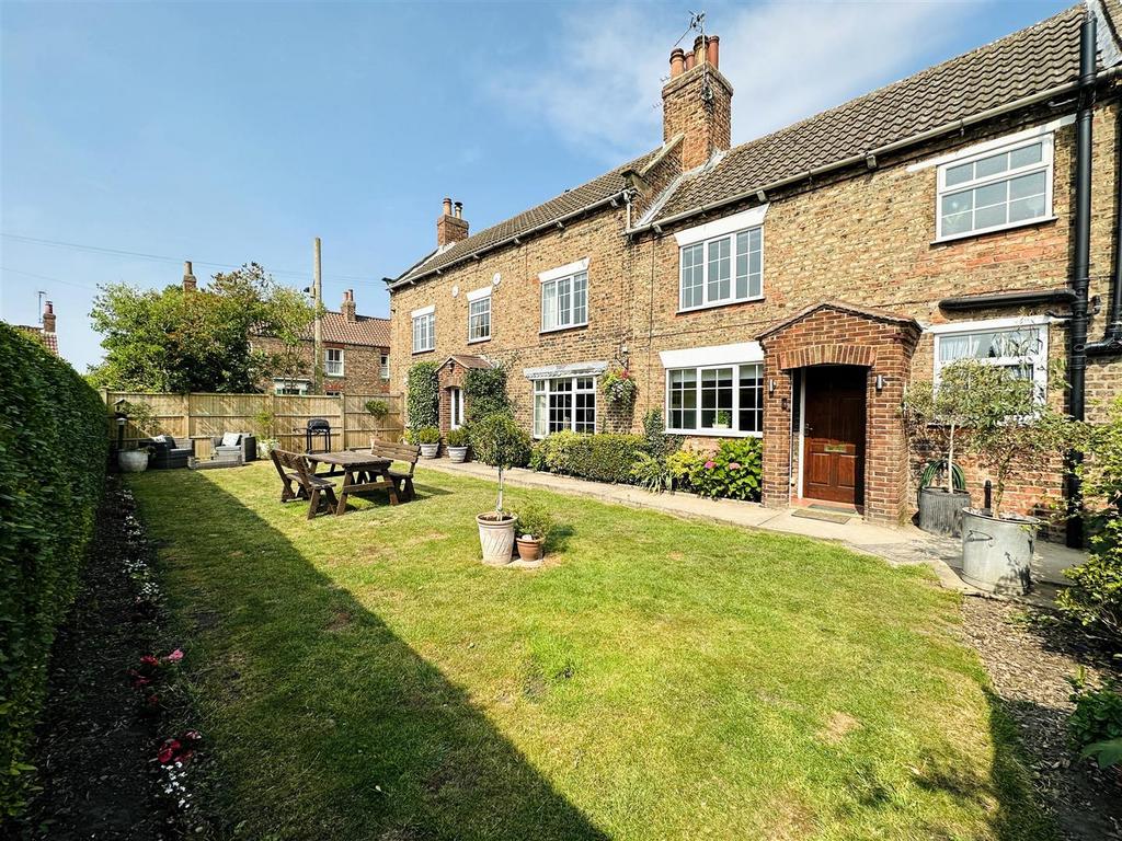 Wistowgate, Cawood, Selby 5 bed link detached house for sale - £450,000
