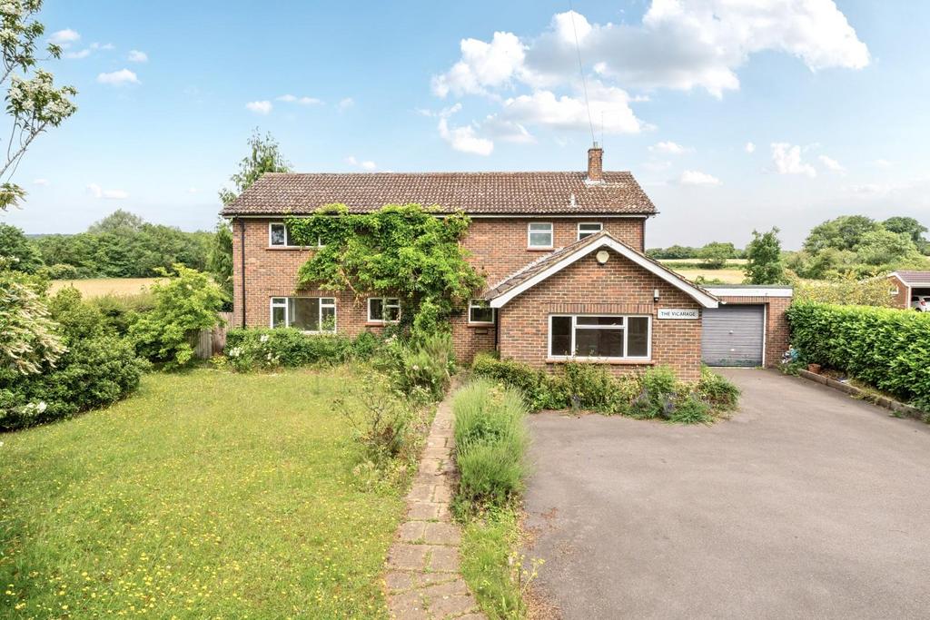 Birling Road, Ryarsh, West Malling 4 bed detached house for sale - £725,000