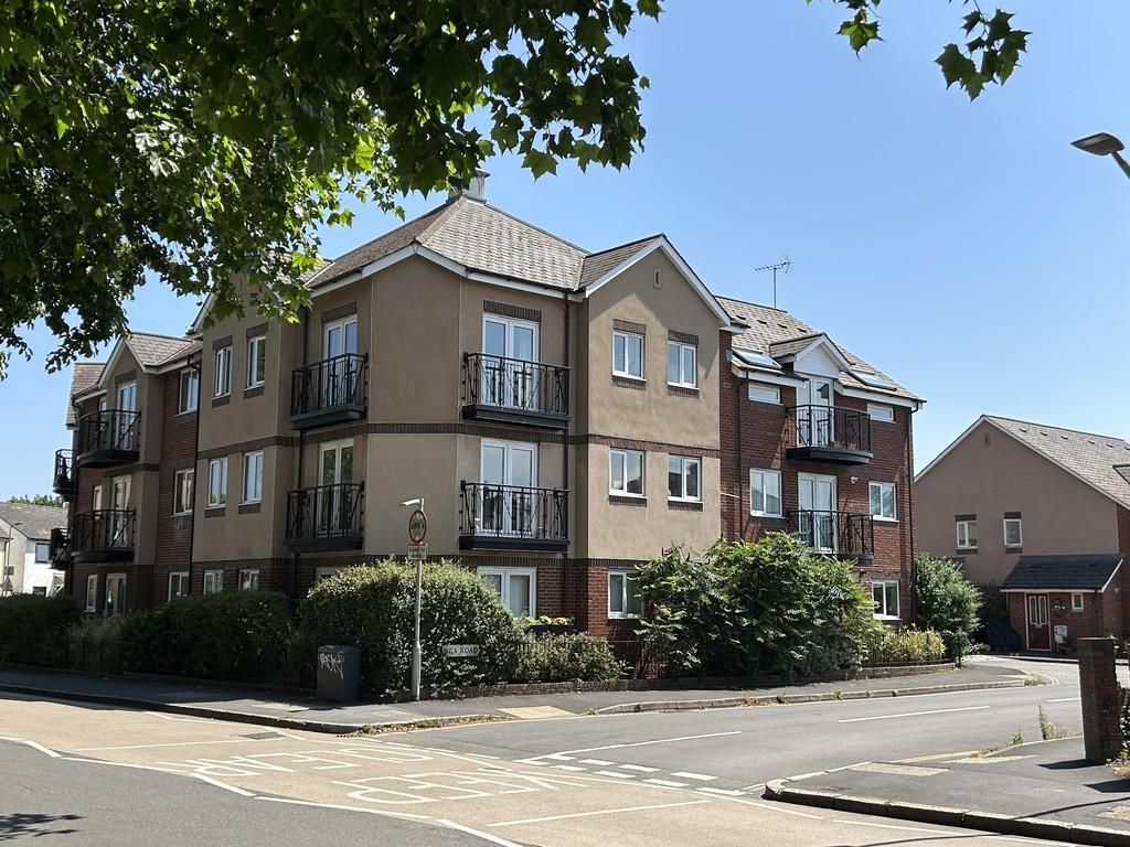 Floyers-Hay Court, Exeter 2 bed apartment - £1,200 pcm (£277 pw)