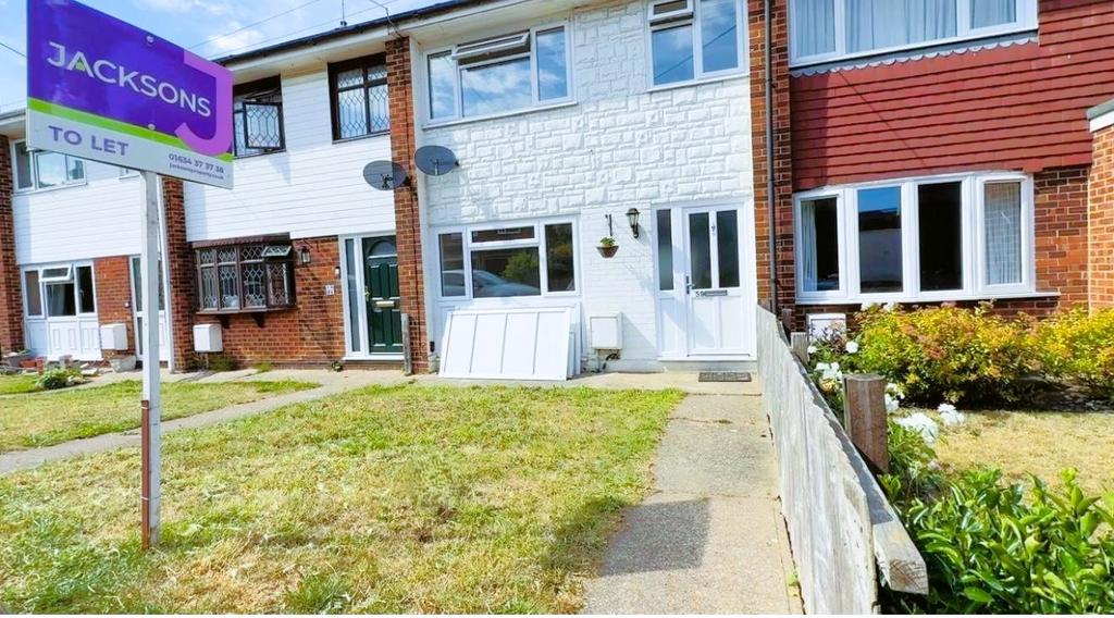 59 Reed Street, Cliffe, Rochester 3 bed terraced house to rent - £1,500 ...