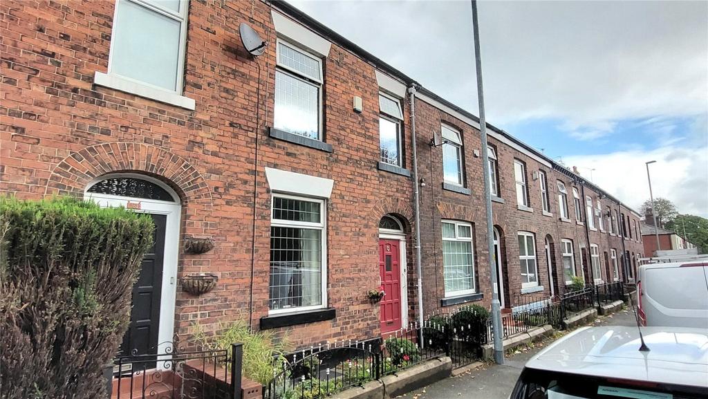 Bury Road, Oakenrod, Rochdale... 3 bed terraced house - £165,000