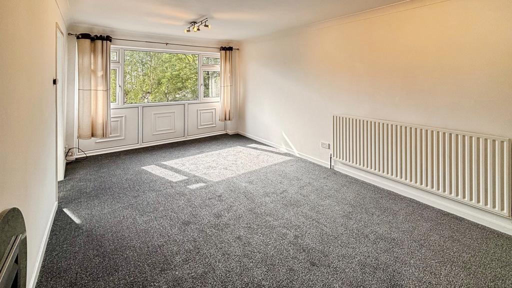 Julian Road, NG2 2 bed flat - £950 pcm (£219 pw)