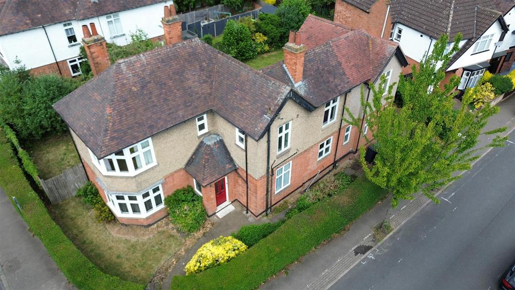 Lancaster Road, Rugby CV21 5 bed detached house for sale - £450,000