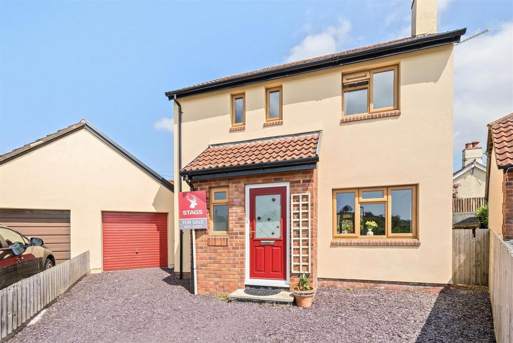 Mill Leat Gardens, Landkey, Barnstaple 3 bed detached house - £325,000