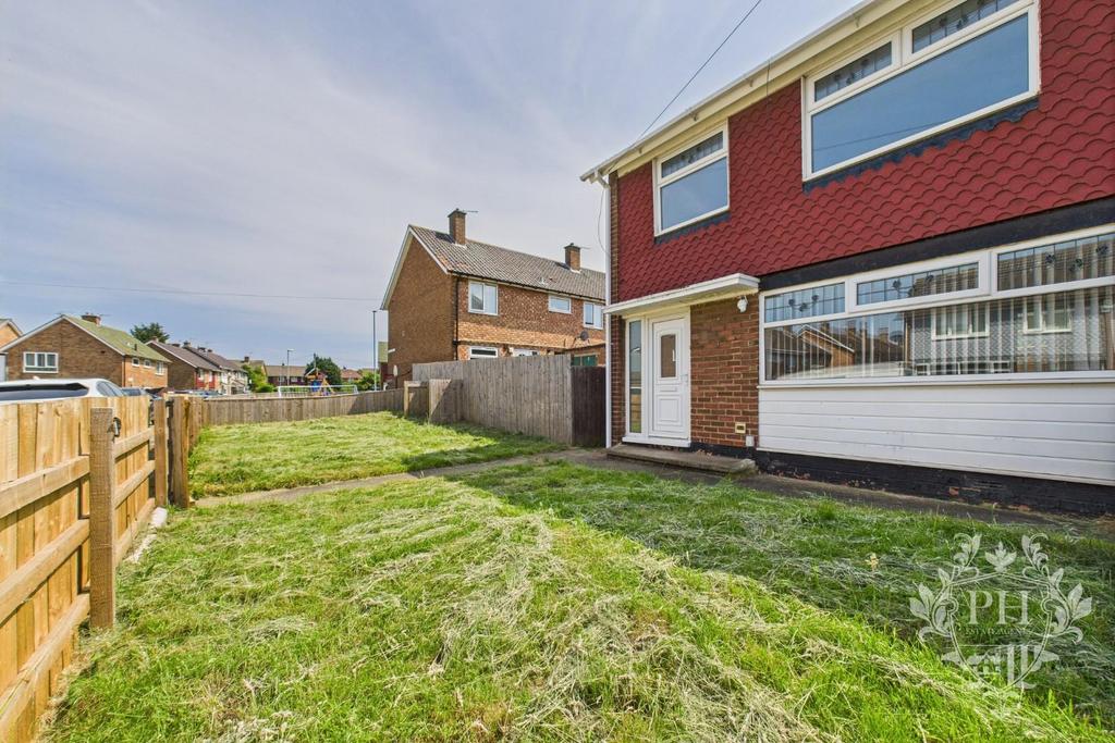 Forfar Avenue, Middlesbrough 3 bed semi-detached house to rent - £800 ...