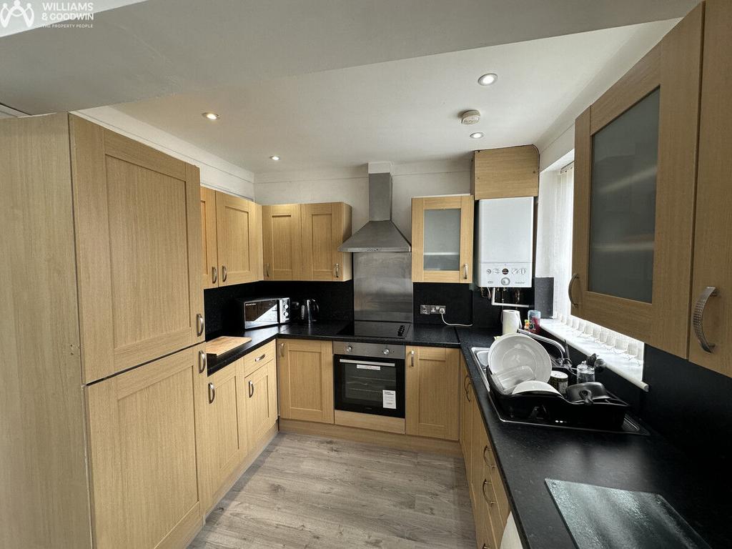 Caernarfon Road, Bangor, Gwynedd, LL57 3 bed terraced house - £162,500