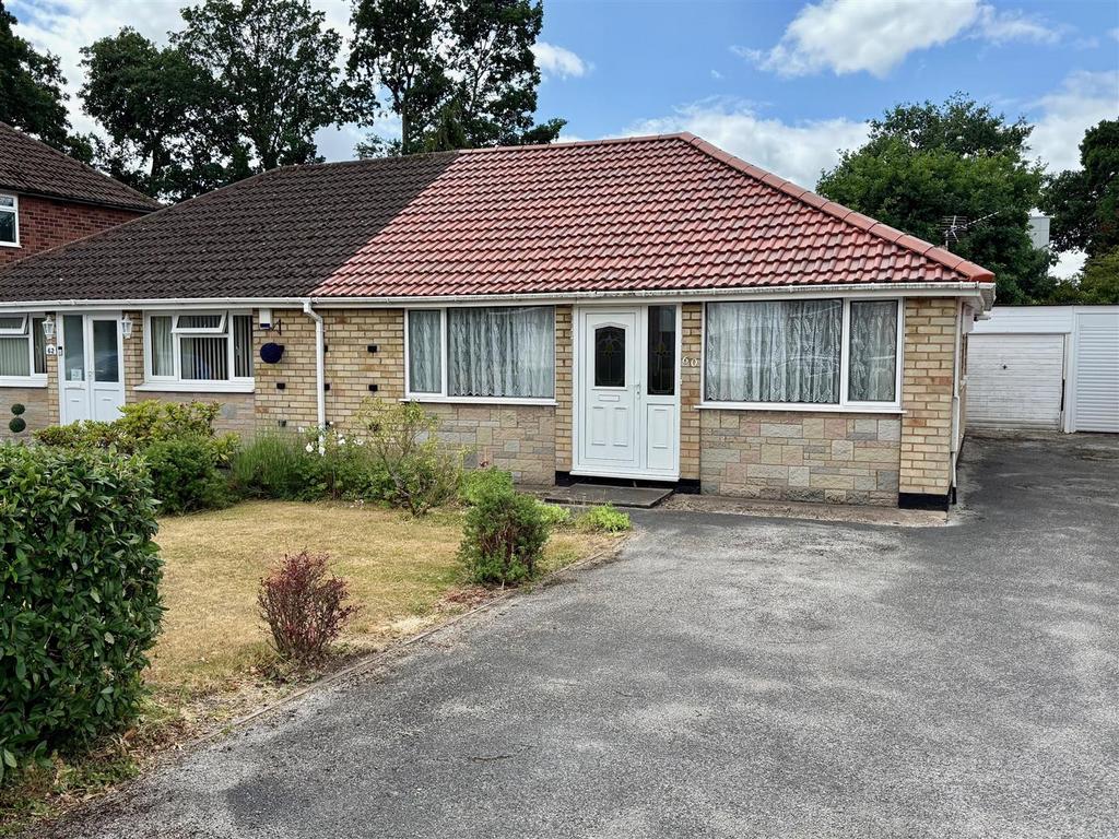 Bronte Farm Road, Shirley 2 bed semi-detached bungalow - £309,950