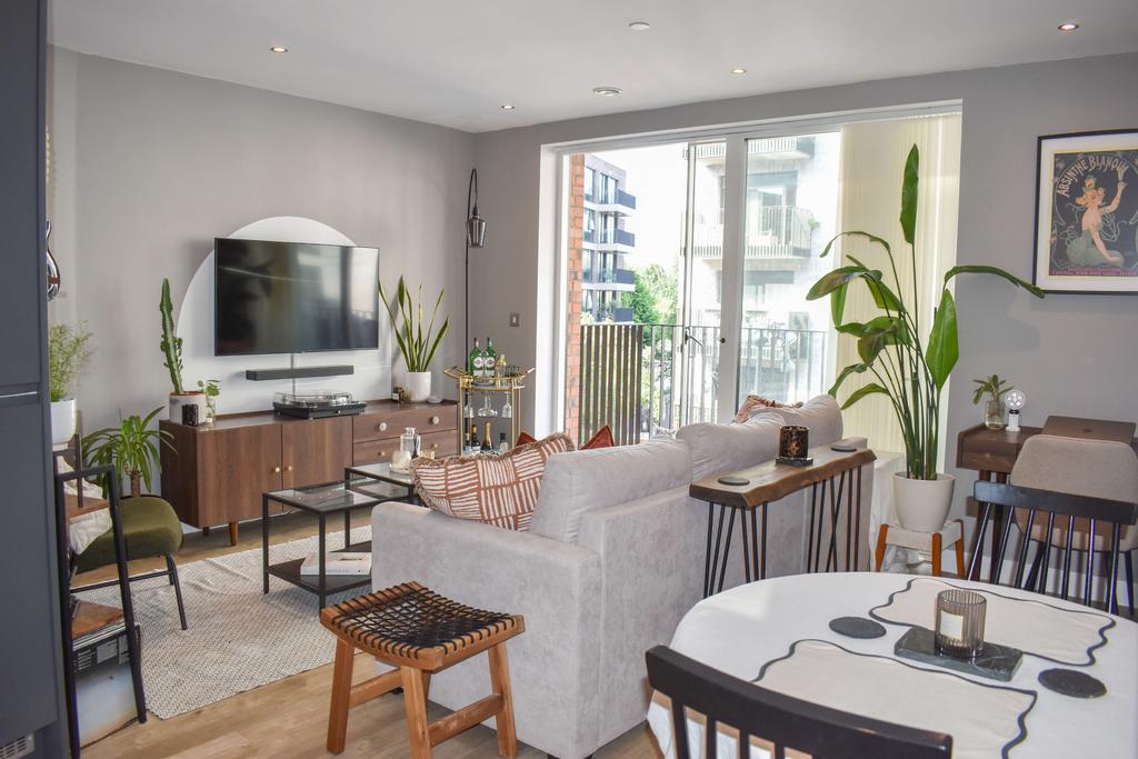 at Therm Court, 51 Rookwood Way... 1 bed apartment for sale - £113,750