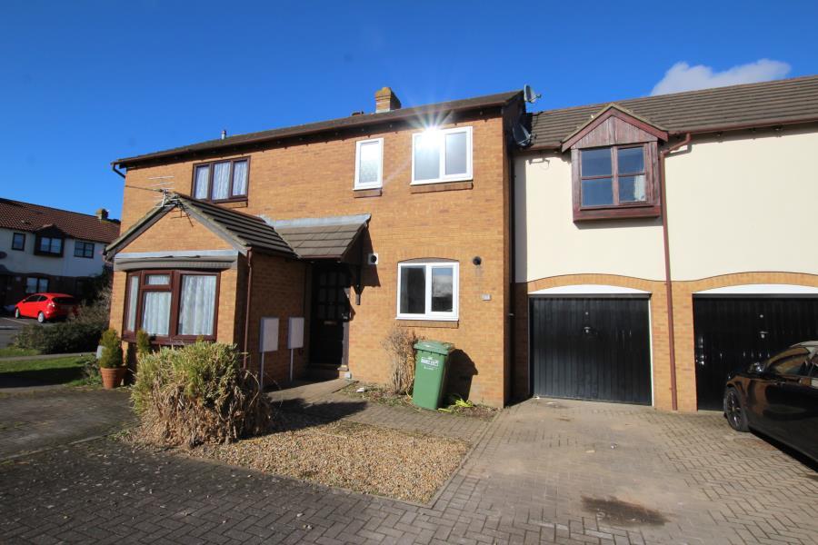 Railton Jones Close, Bristol BS34 2 bed terraced house - £1,390 pcm (£ ...